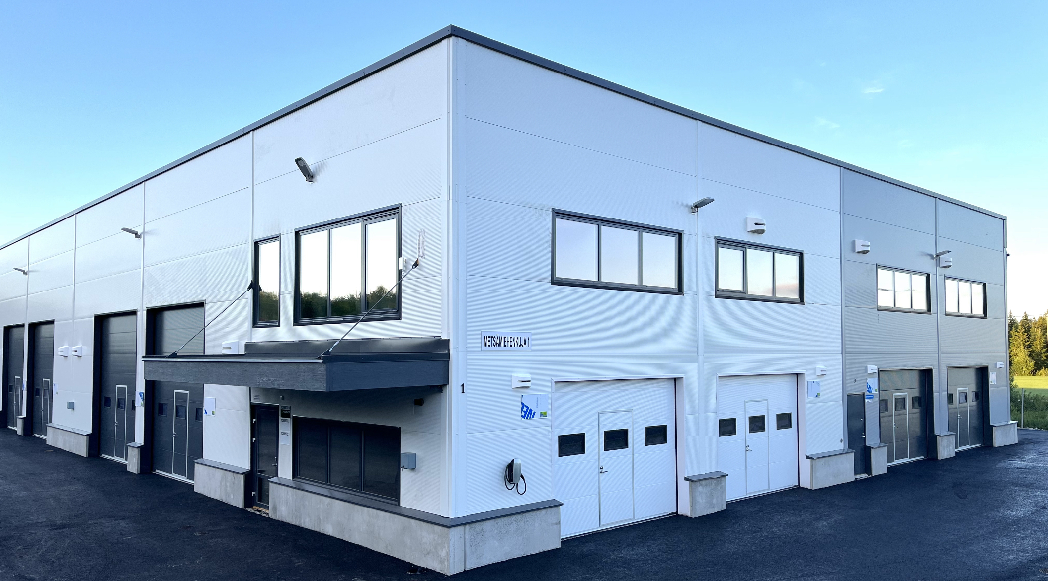 Nurmijärvi tallitila 3.2 (85m2) - Tiikeri Partners Oy